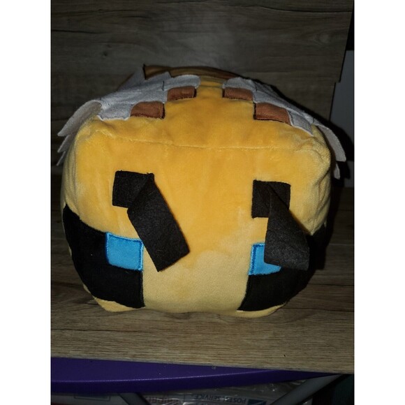 Minecraft | Toys | Mojang Minecraft Bee Plush Pillow Buddy 1 221 Jinx ...